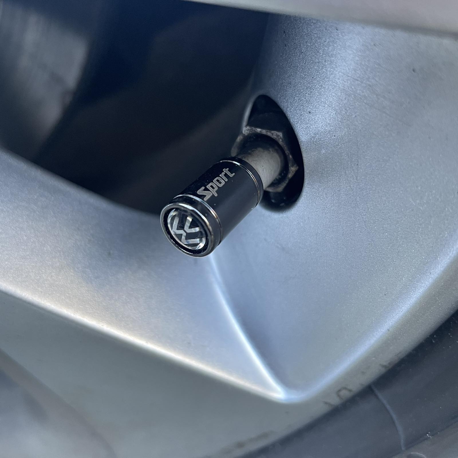 Колпачок для ниппеля авто Volkswagen